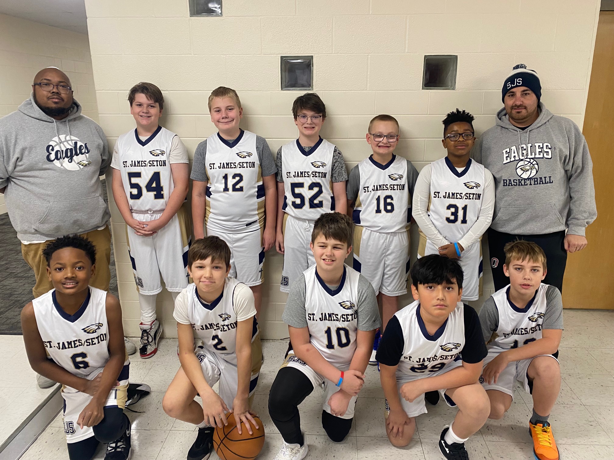 5th grade basketball – Saint James / Seton Athletics
